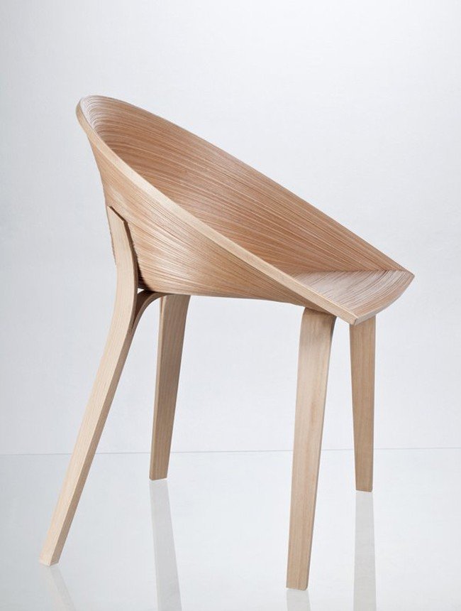 Tamashii Chair by Anna Stepankova - Gessato