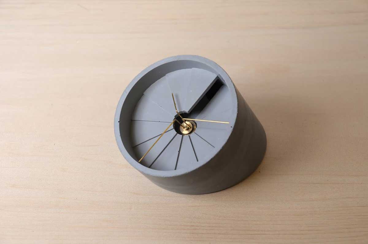 4th Dimension Table Clock by 22 Design Studio - Gessato