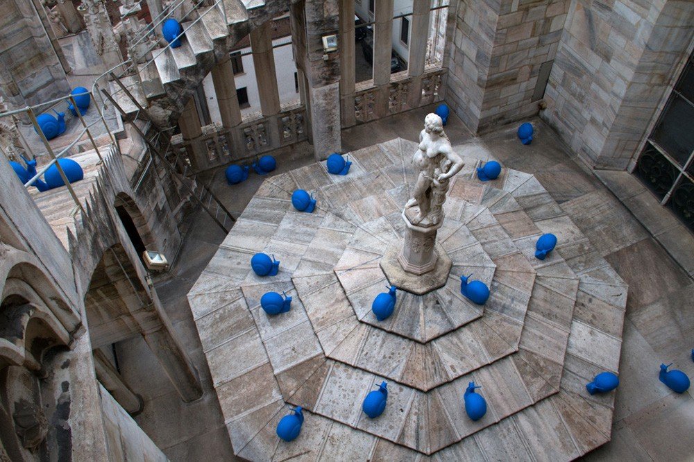 REgeneration by Cracking Art Group - Gessato