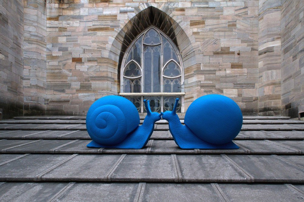 REgeneration by Cracking Art Group - Gessato