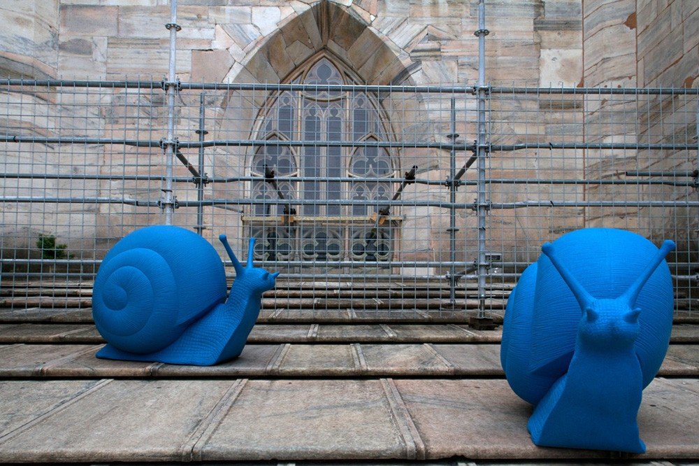 REgeneration by Cracking Art Group - Gessato