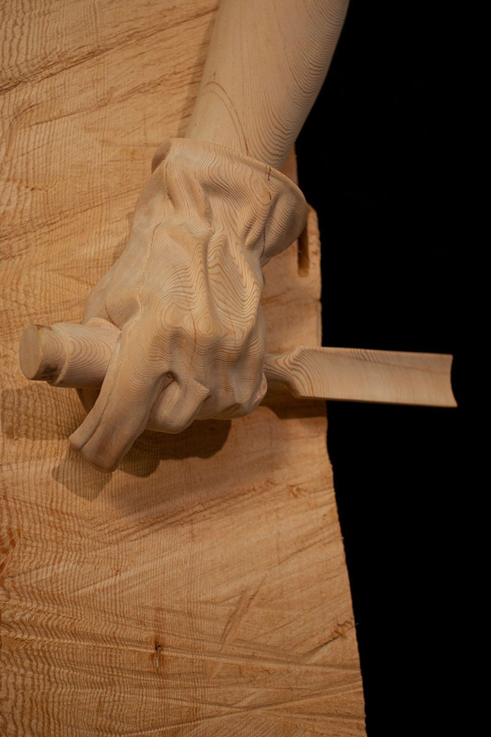 Captivating Wood Sculptures by Dan Webb - Gessato