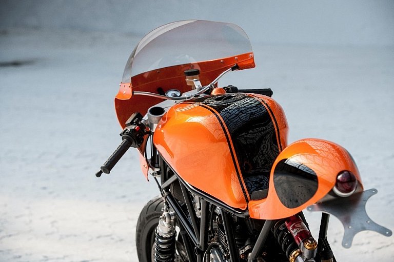 Custom Ducati 900 SS by Bernard Mont - Gessato