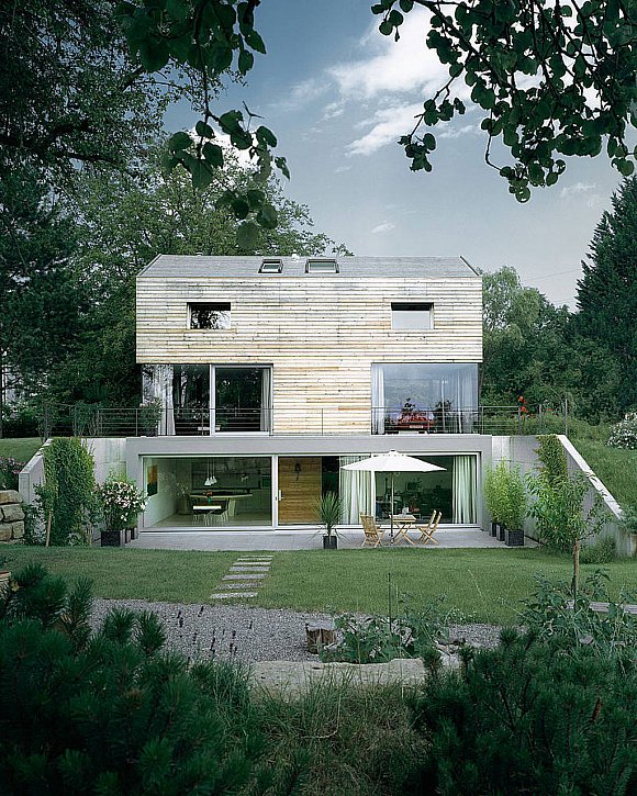 German Family Home with a Porsche Room - Gessato