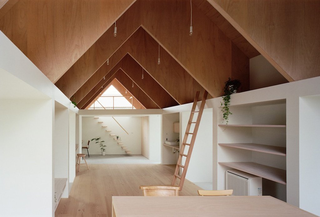Japanese House Extension with Atrium - Gessato