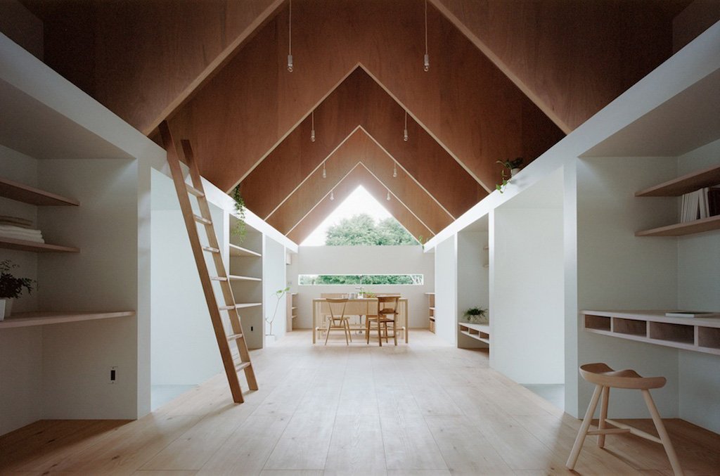 Japanese House Extension with Atrium - Gessato