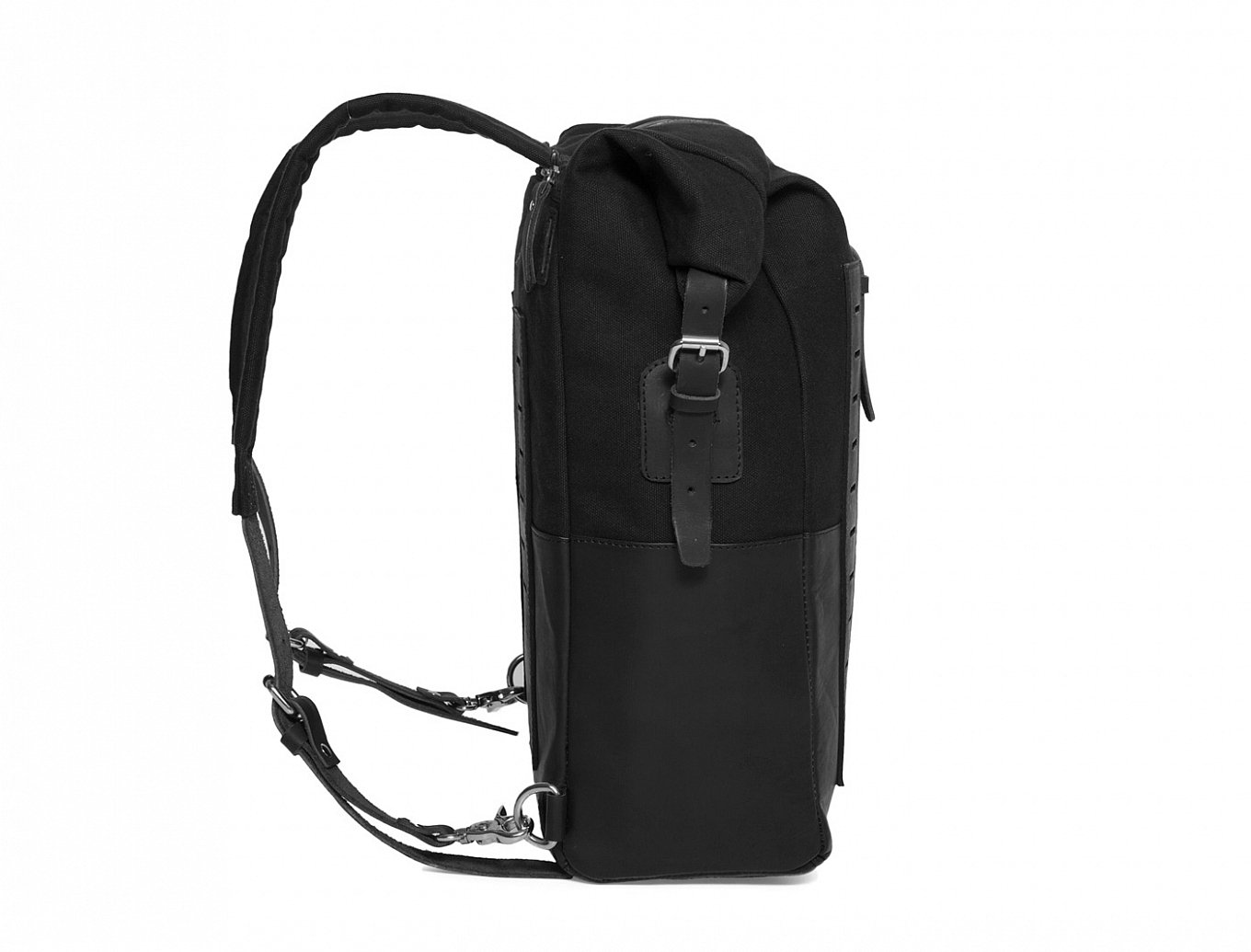 Minimalist All-Black Biker’s Backpack - Gessato