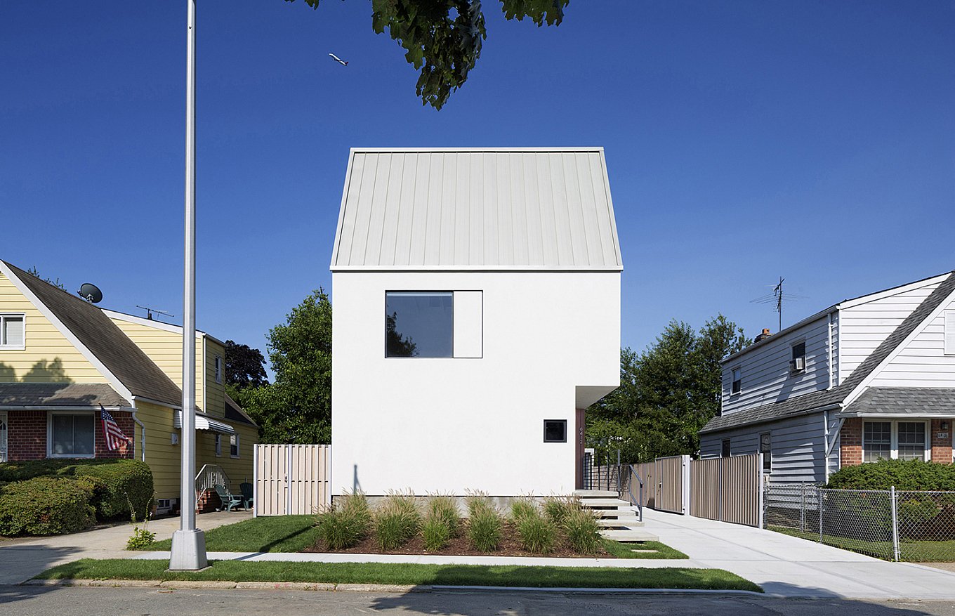 Colorful Extended Family Home in Queens - Gessato