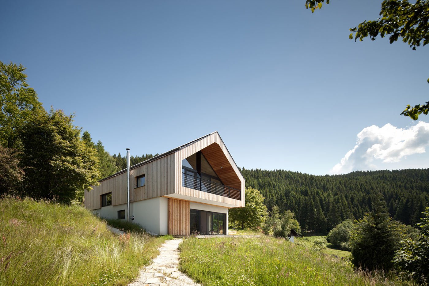A Contemporary Alpine Farmhouse in Carinthia, Austria - Gessato