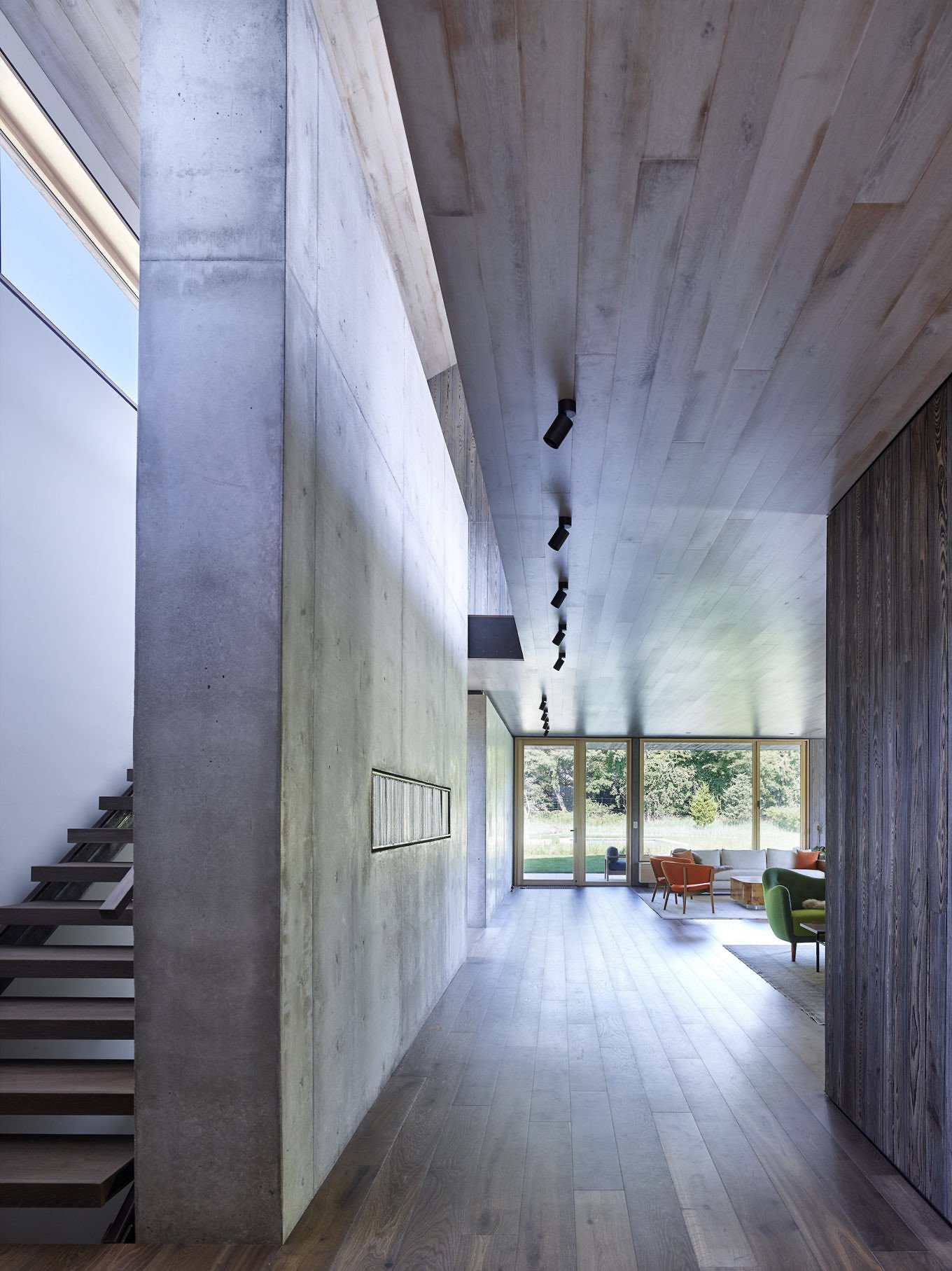 A Raw Concrete House - Gessato