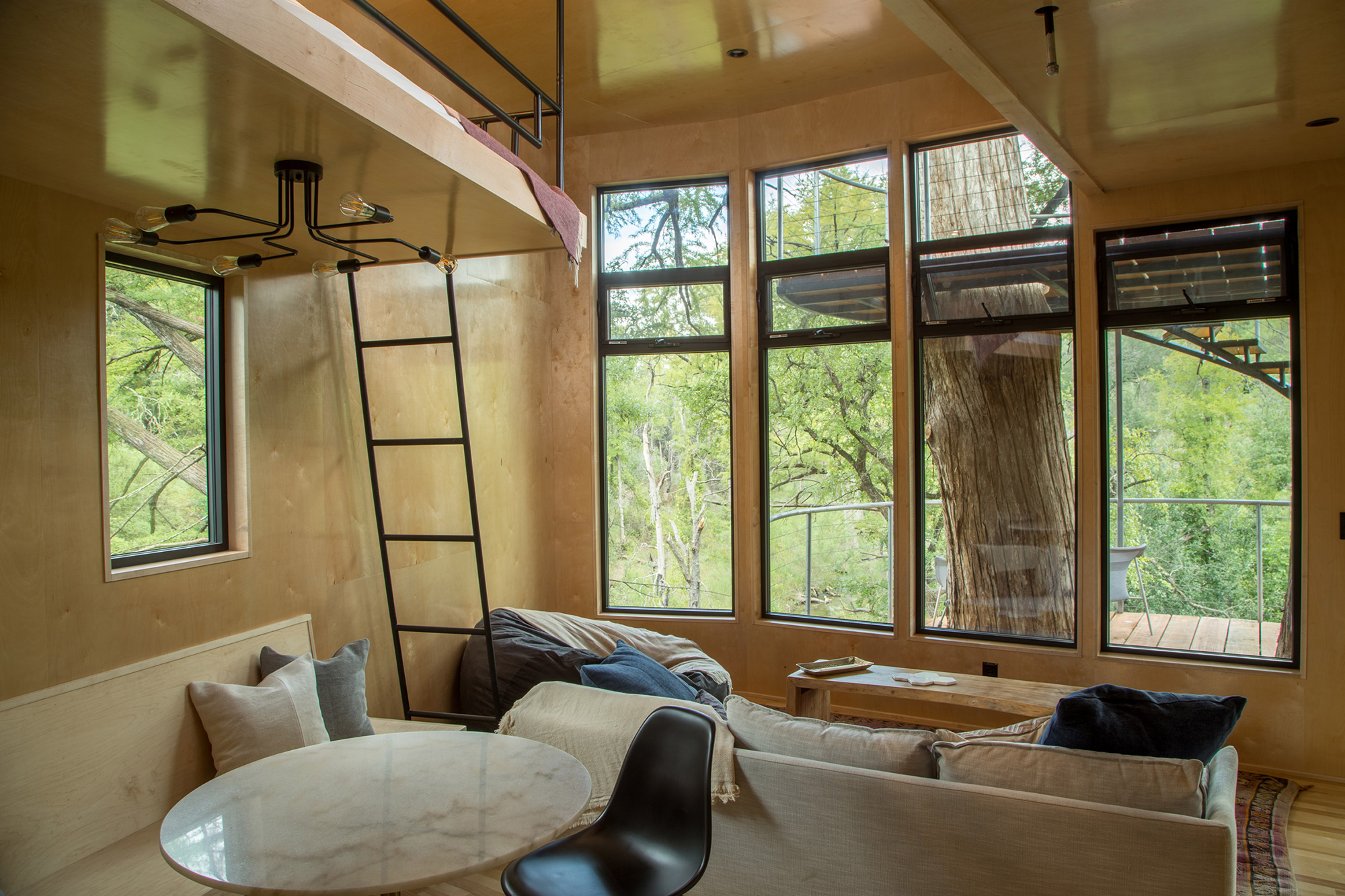 Yoki Treehouse - Gessato