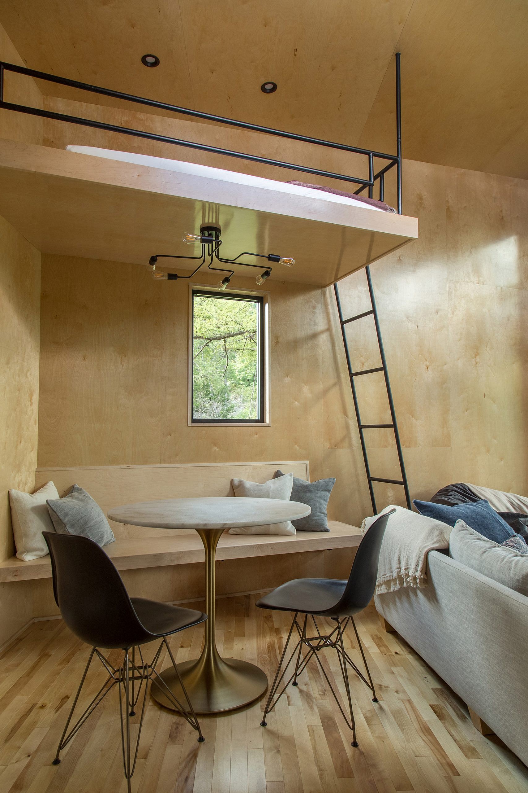 Yoki Treehouse - Gessato