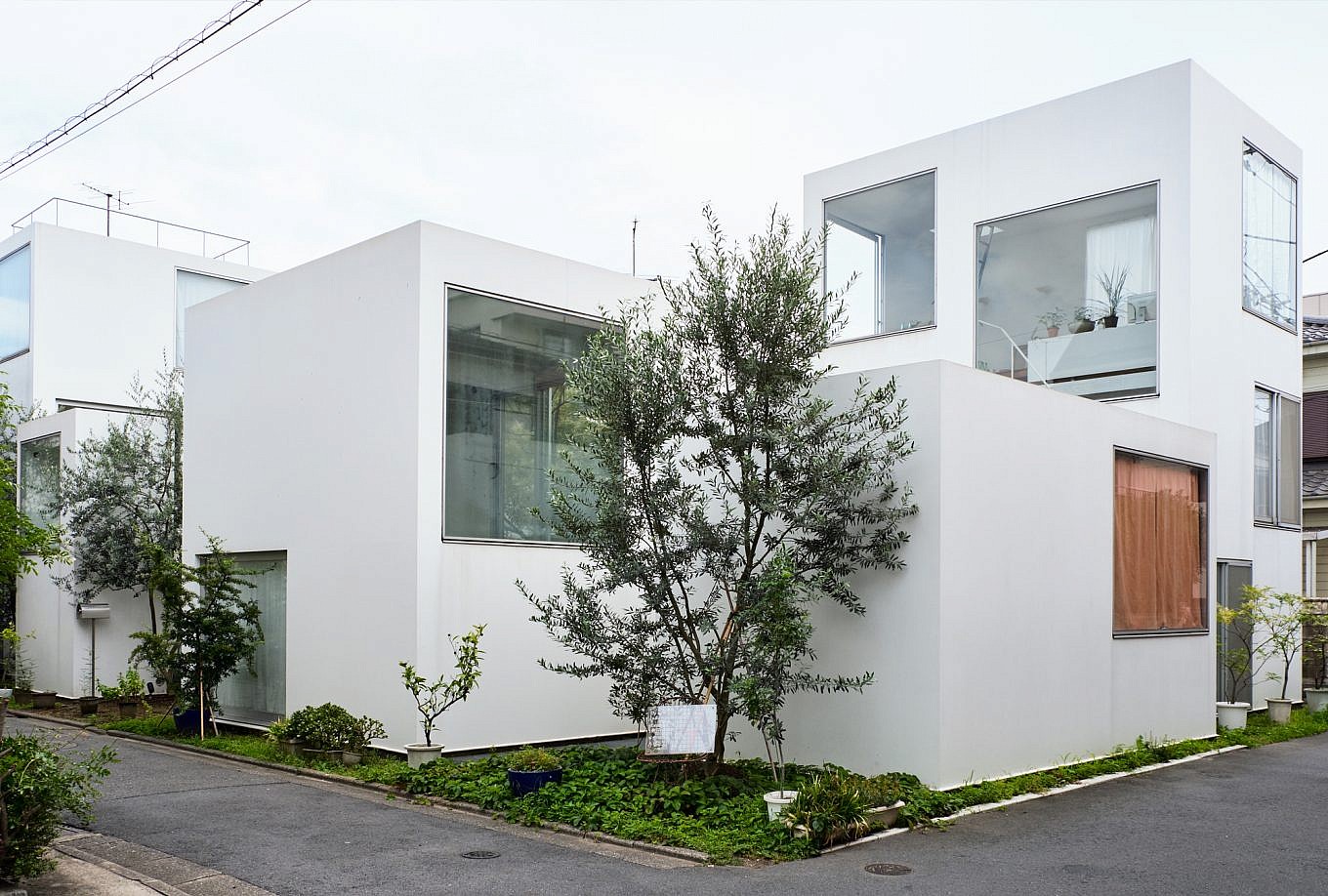 A Minimalist Architecture Lover’s Dream: Japanese Modern House Designs ...