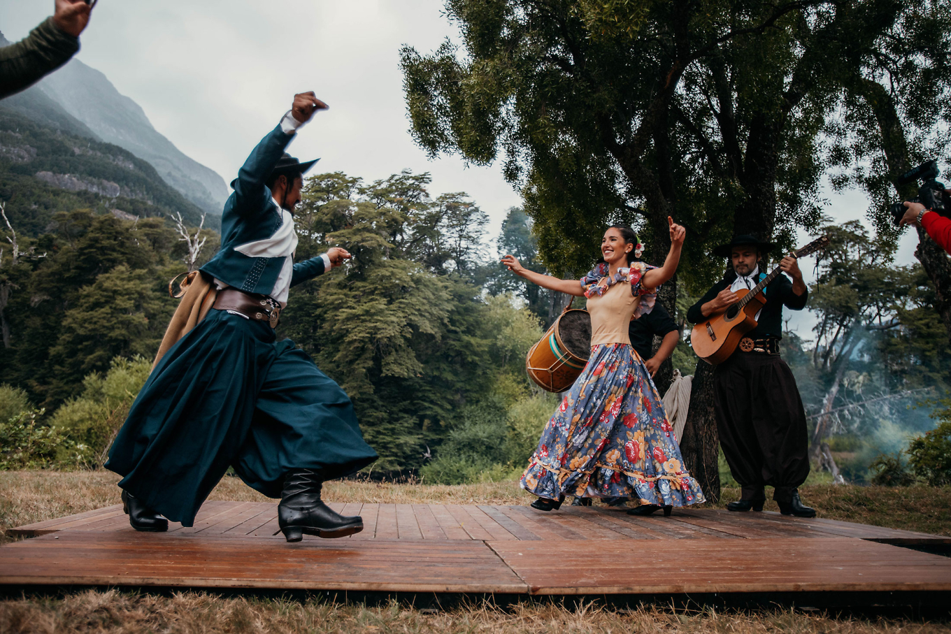 The Black Tomato Solar Eclipse 2020 Camp - Gessato