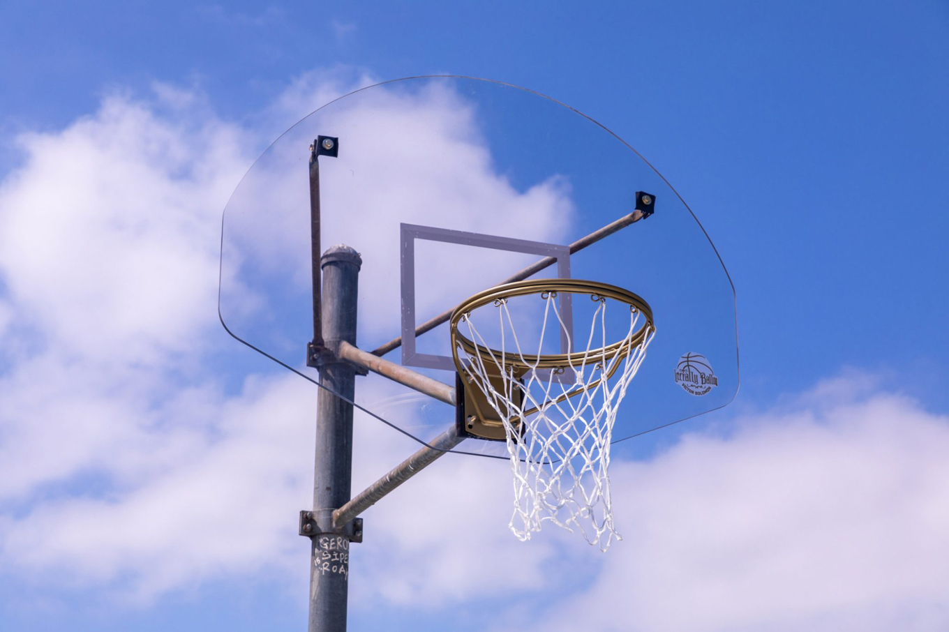 A Kintsugi-Inspired Revival of a Basketball Court - Gessato