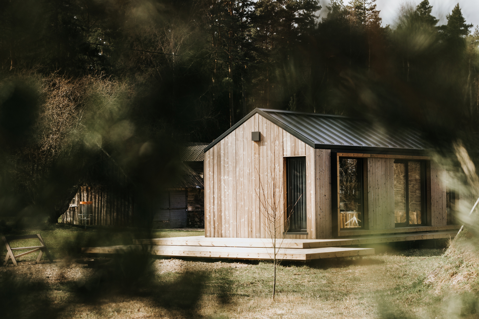 Small Prefab Home Designs by Manta North - Gessato