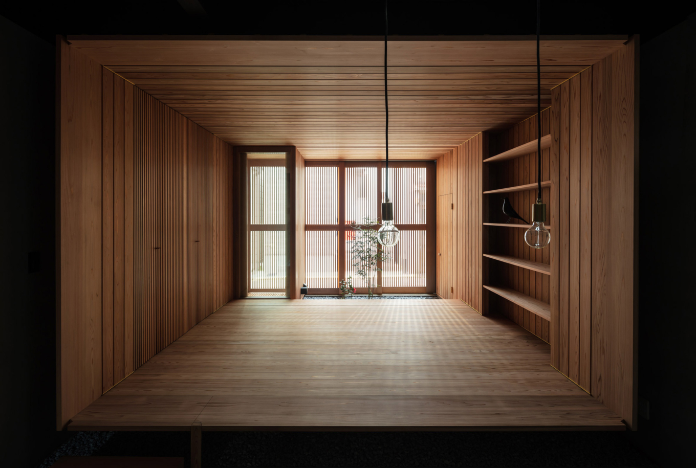 Terrace House near Demachiyanagi - Gessato
