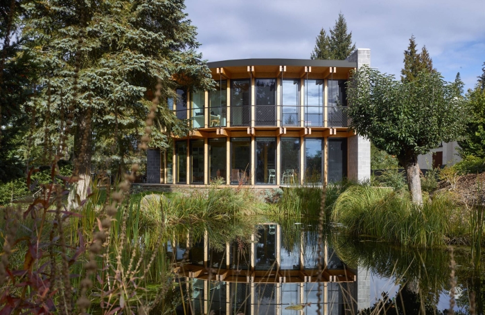 Round Houses (Circular Homes): Benefits, Plans and Examples - Gessato