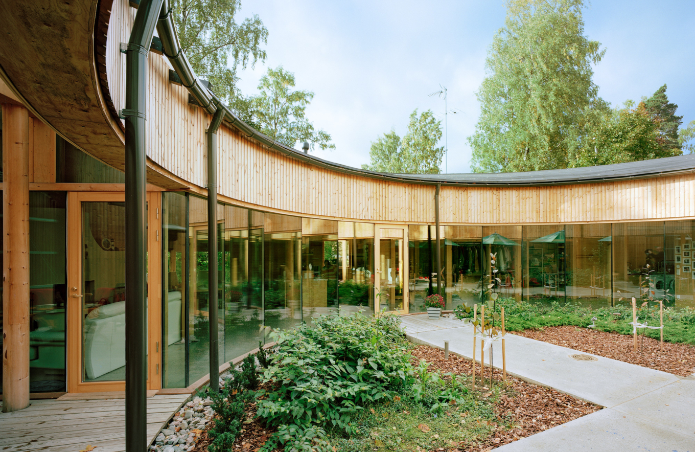 The Case for Round Houses - Gessato