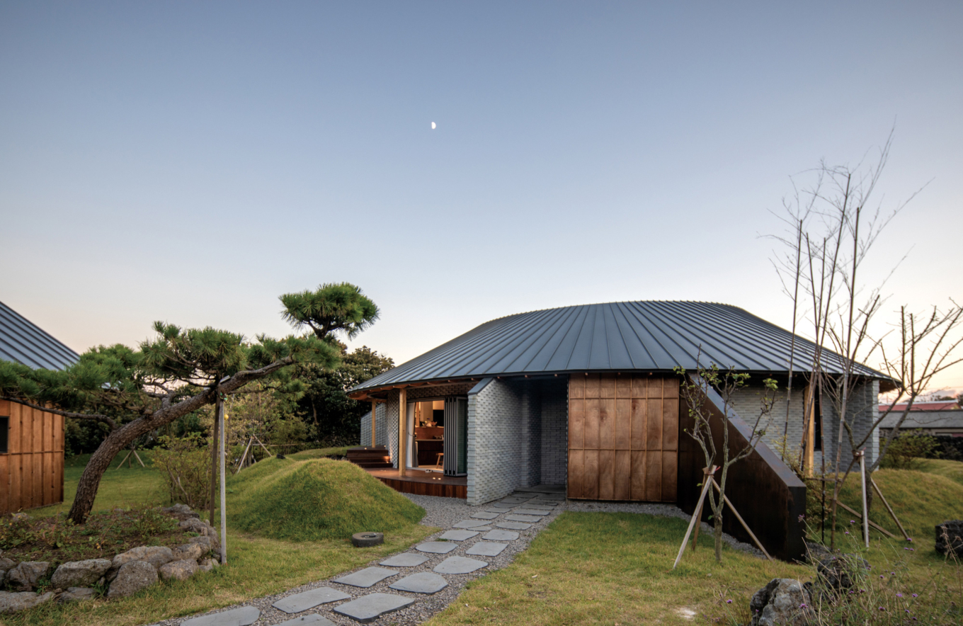 The Case for Round Houses - Gessato