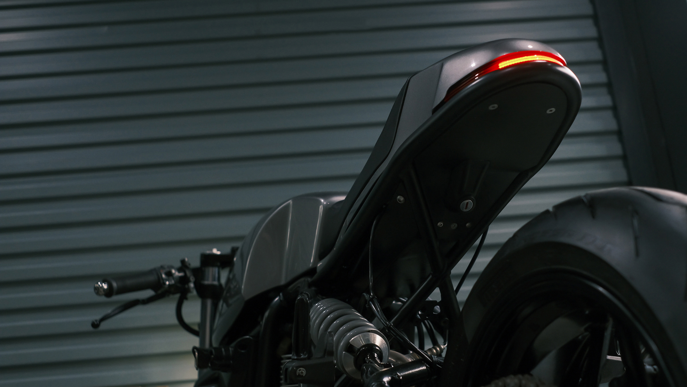 Crafton 01, A Custom Ducati sixty2 Bike - Gessato