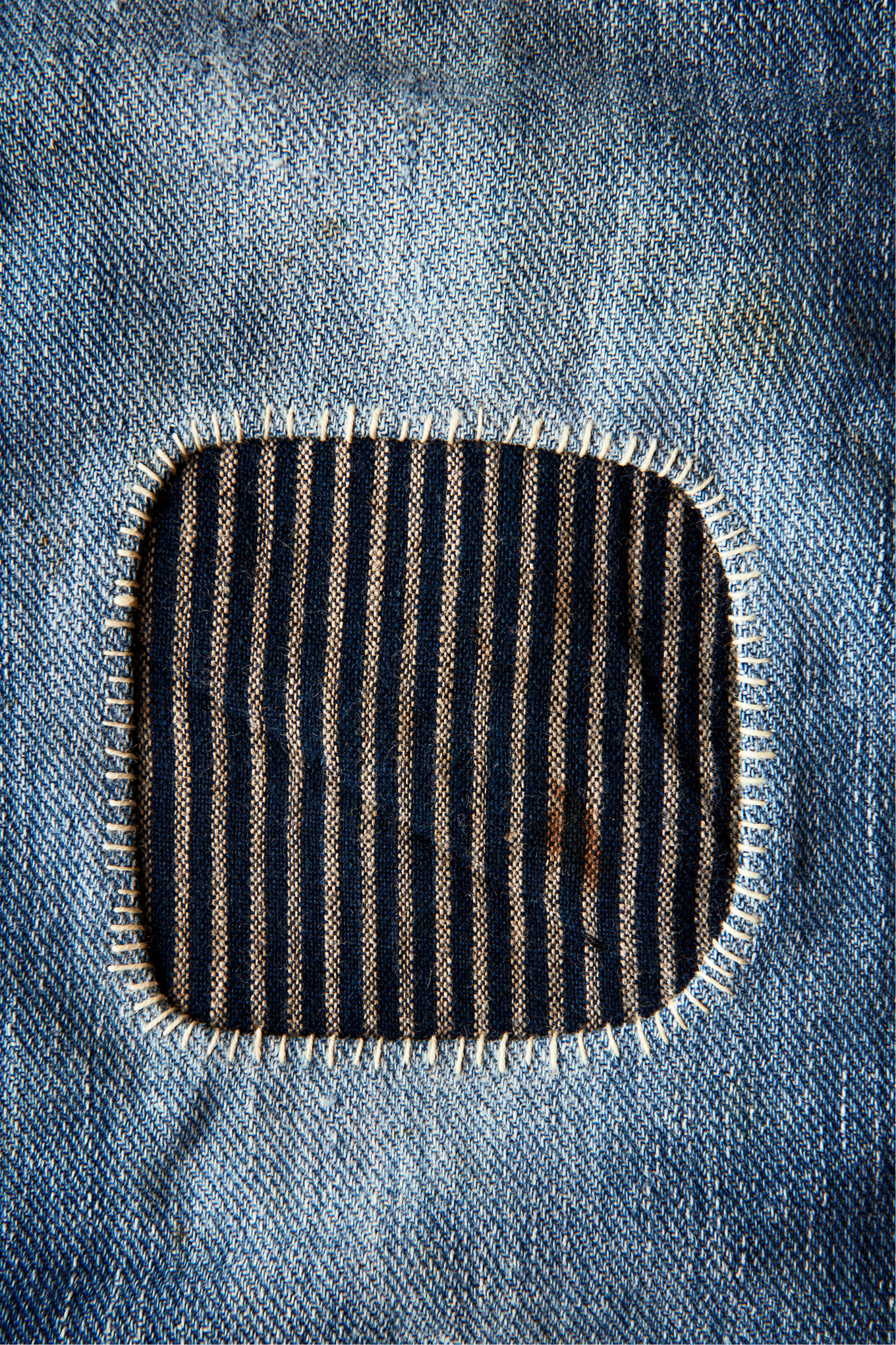 Indigo, from Origins to History and Cultural Impact - Gessato