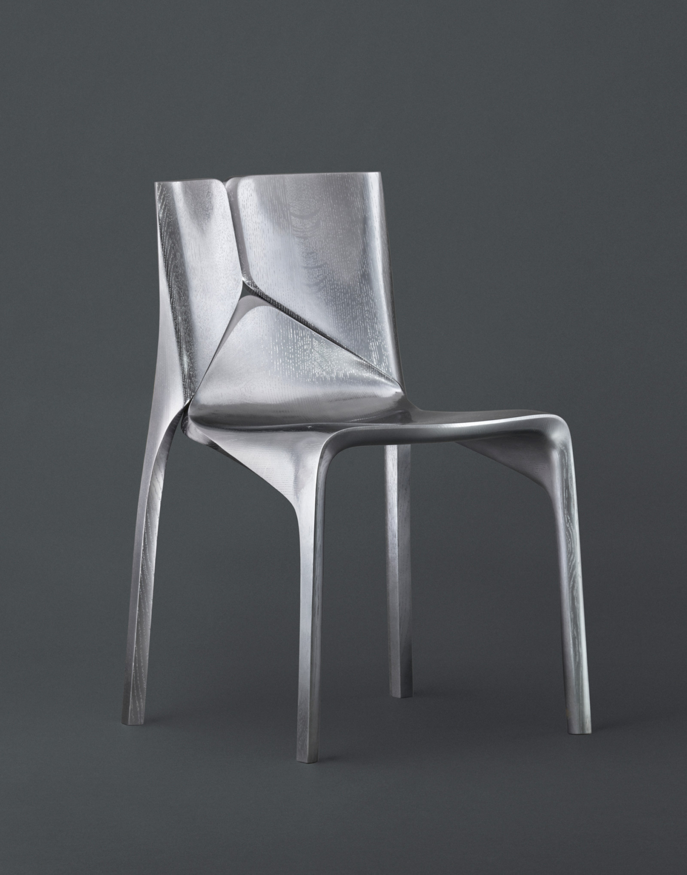 Zaha Hadid Design x Karimoku "Seyun" Chair - Gessato