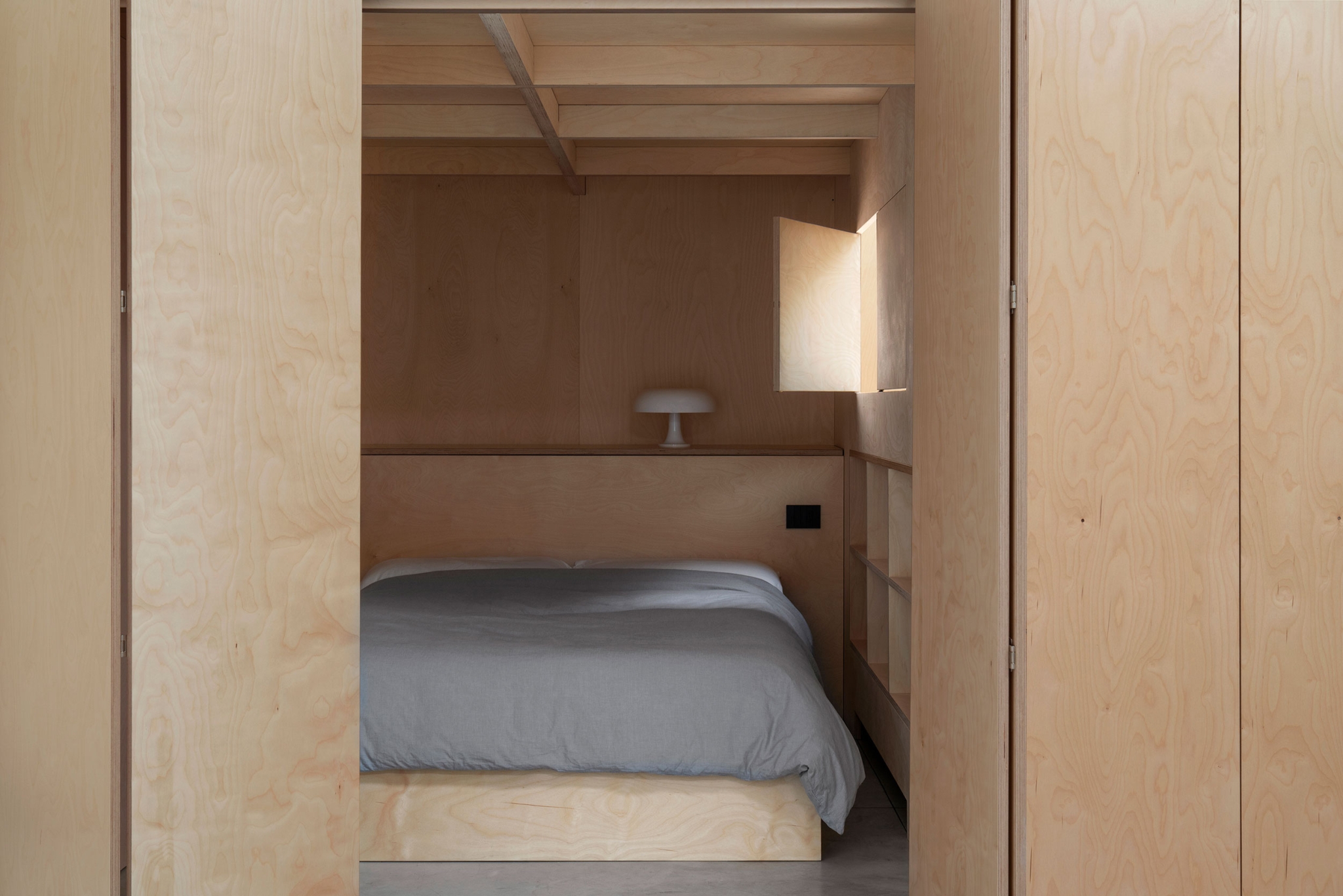 A Modular Office Unit - Gessato