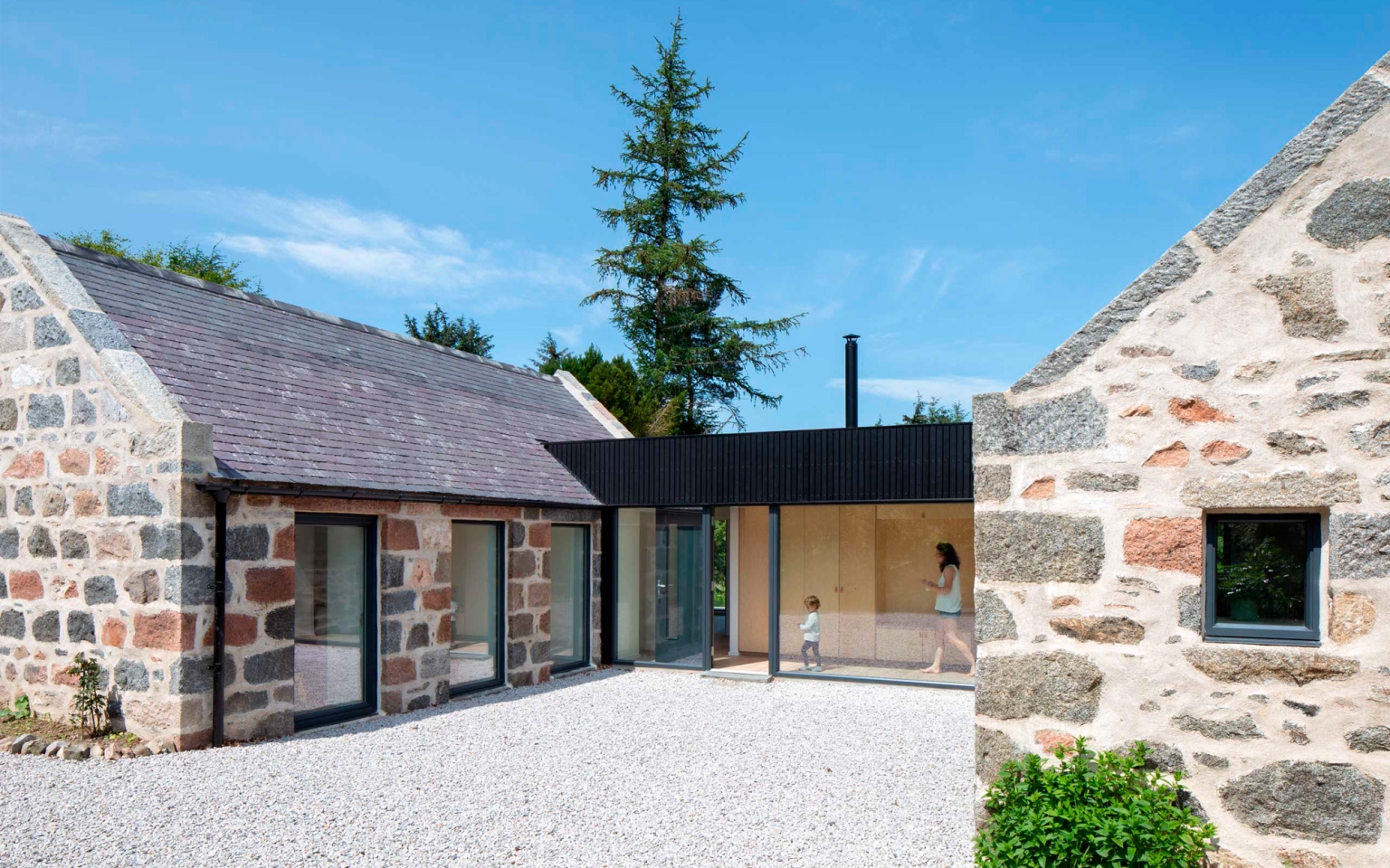 Connected Houses with Inspired Designs - Gessato