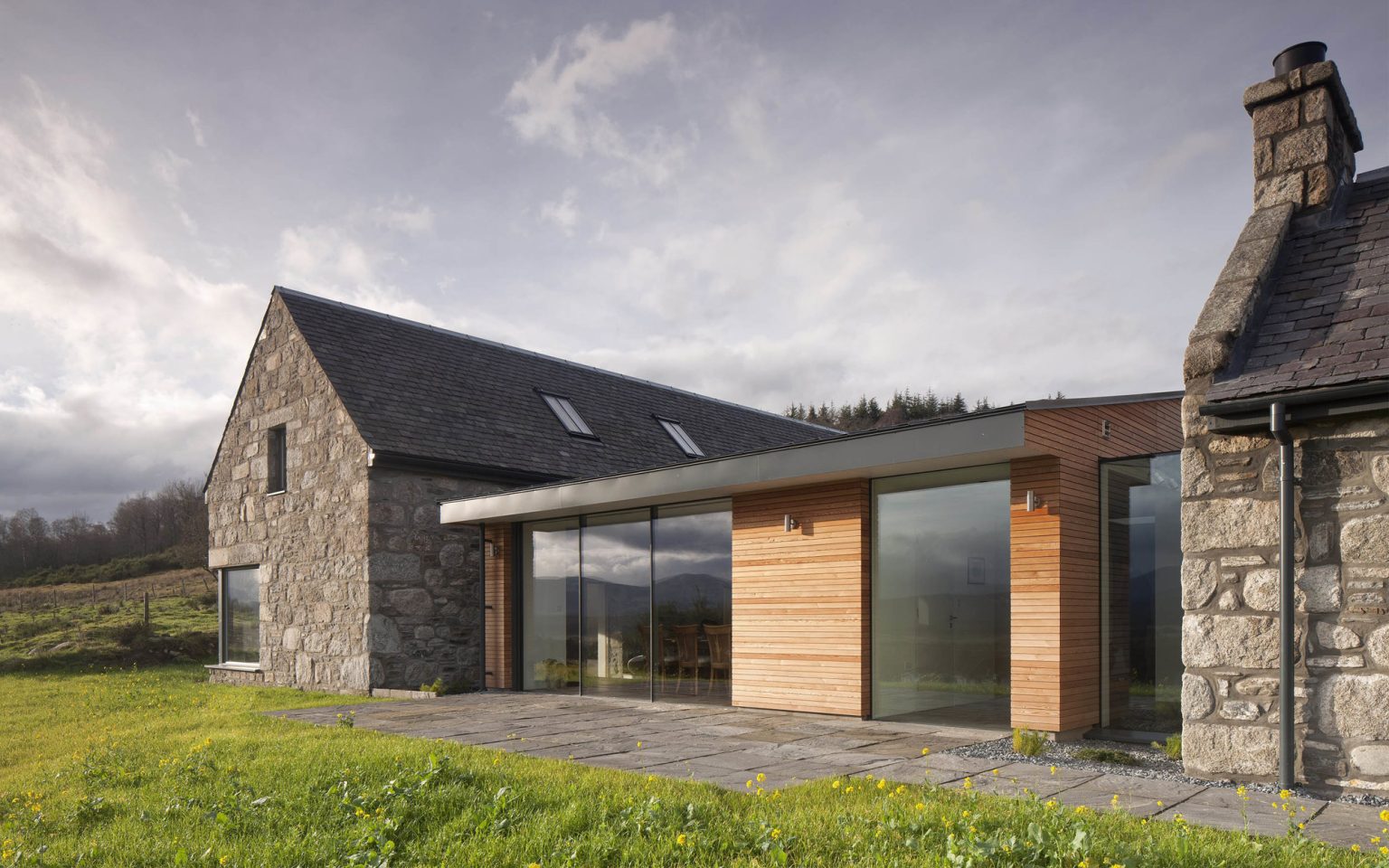 Connected Houses with Inspired Designs - Gessato