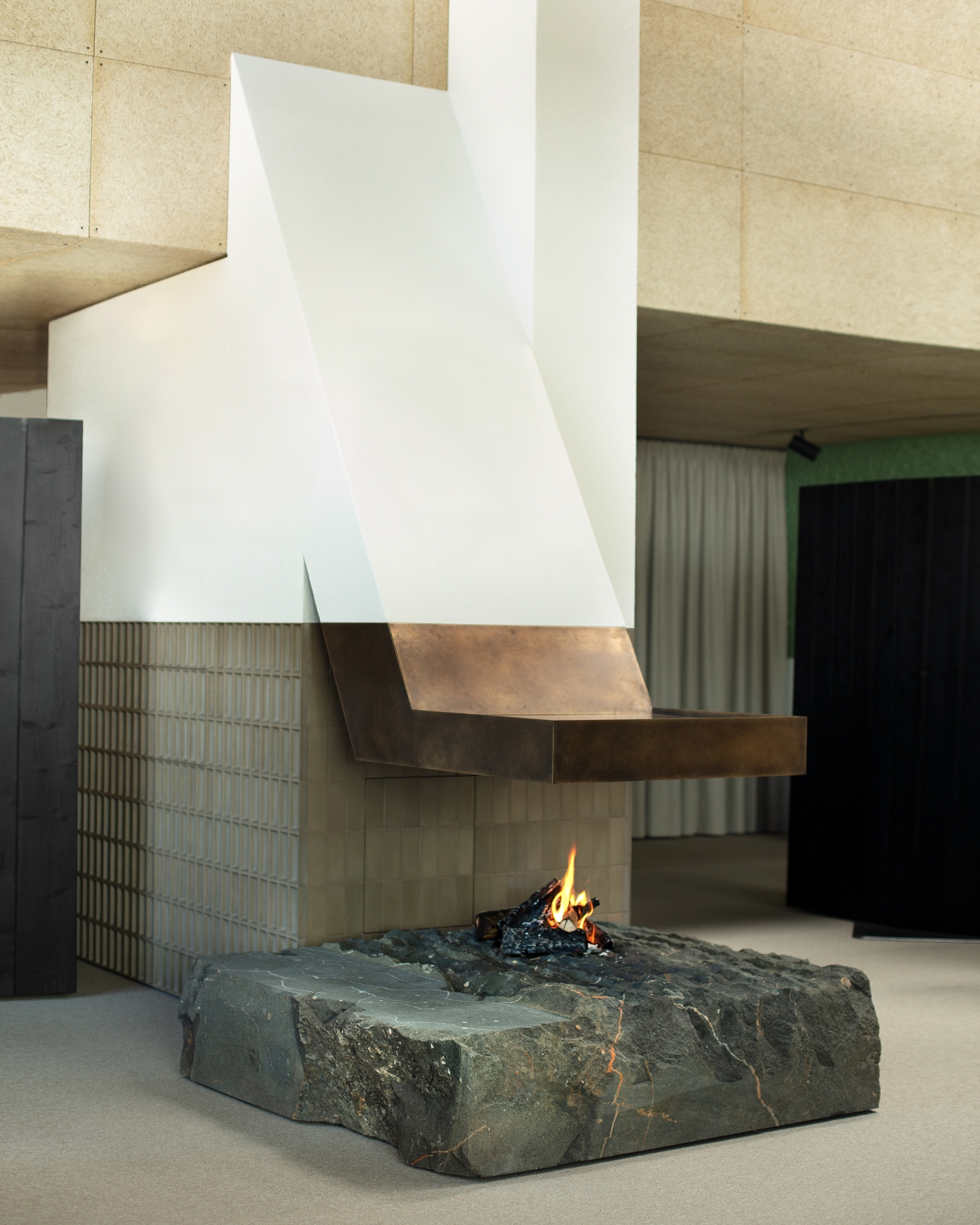 Fireplace, A Showroom For A Stove Maker - Gessato