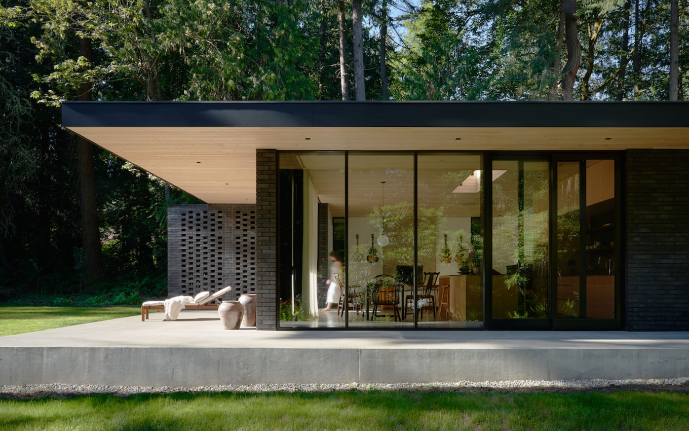 Black Brick House Designs That Are Awe-Inspiring - Gessato