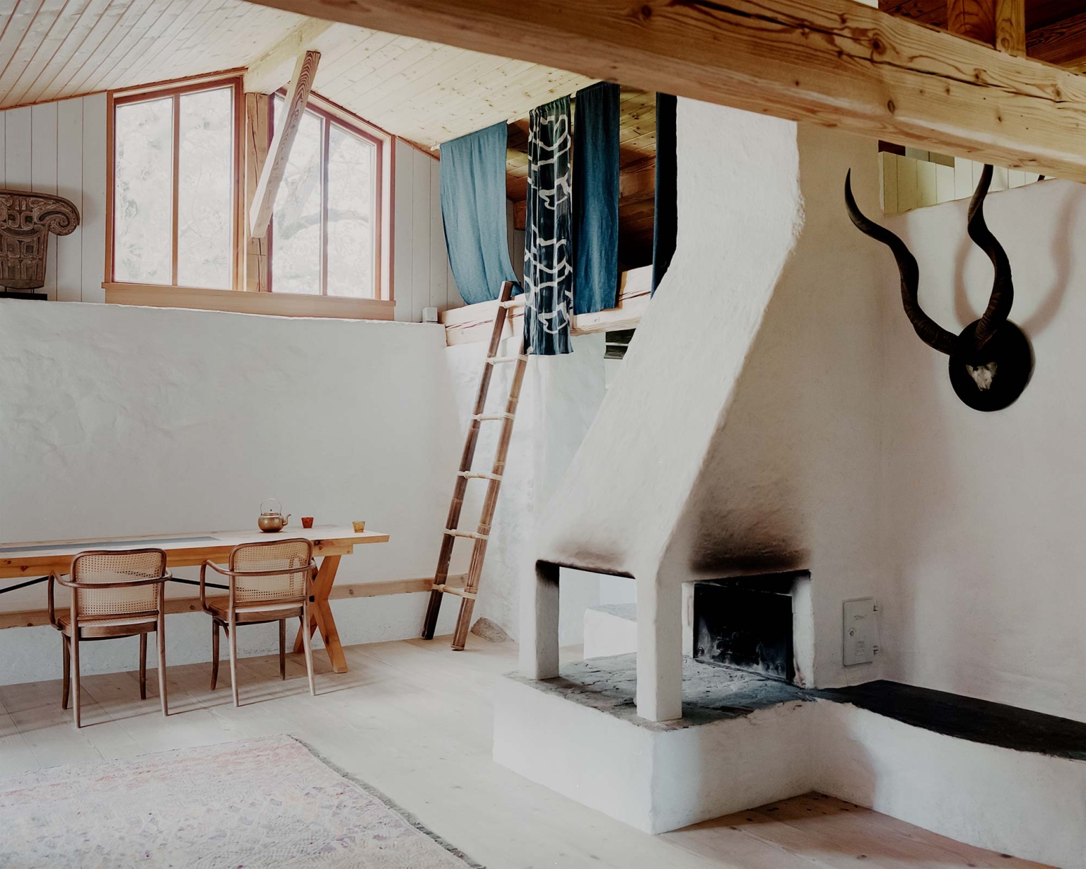A Flax Hut Conversion In the Bavarian Alps - Gessato