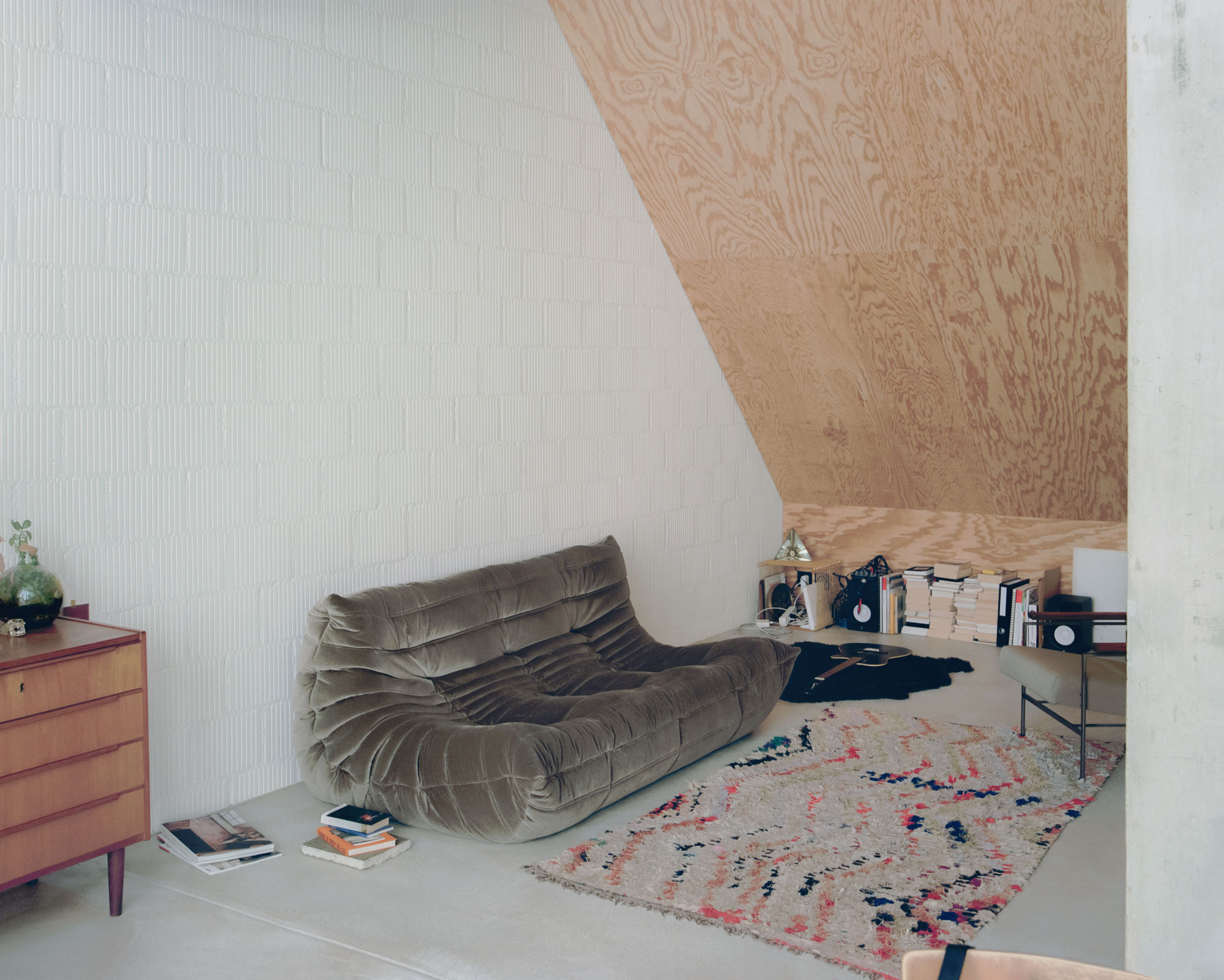 Blaesi, Four Apartments and a Studio in Basel - Gessato