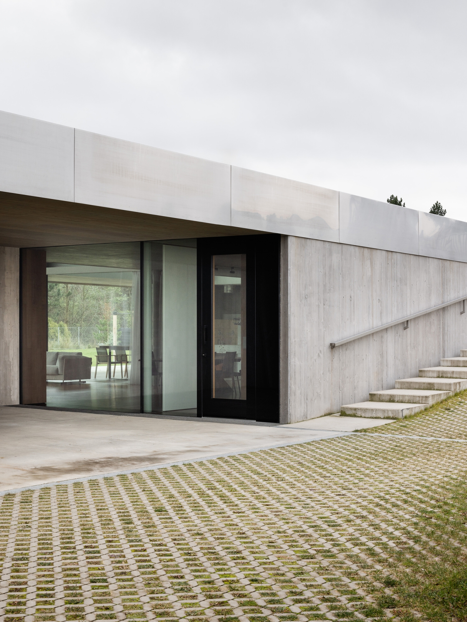 Embedded House - Gessato